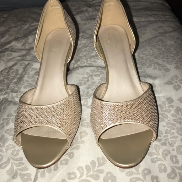David's Bridal | Shoes | Gold Open Toe Pumps | Poshmark
